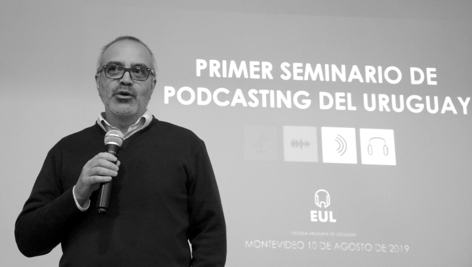 Primer seminario de podcasting del Uruguay | Radio Camacuá